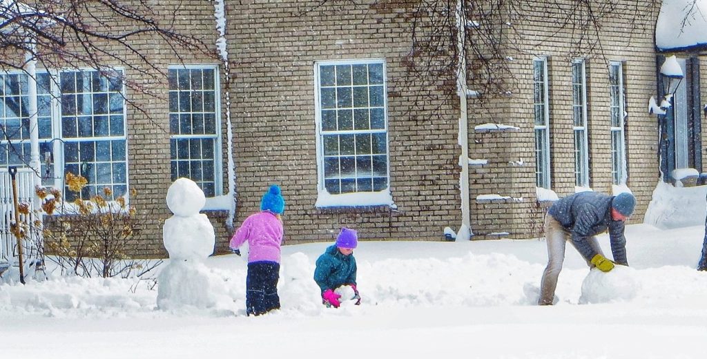 50 Fun Outdoor Activities for Kids in the Wintertime - Best Kid Stuff