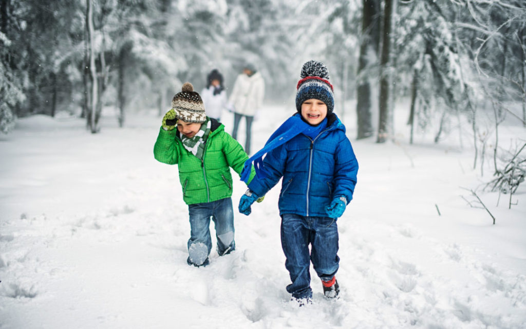 50 Fun Outdoor Activities for Kids in the Wintertime - Best Kid Stuff